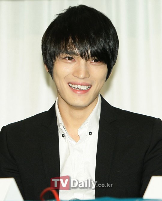 [TD영상] JYJ 김재중 "중학생 시절, 과학경시대회 상 받았다" 자랑 : 네이트 연예