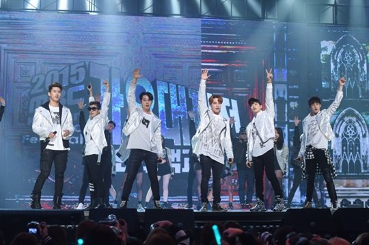 'MBC 가요대제전' 관록의 2PM, 농익은 무대매너 '푸쳐핸접' [TD포토] : 네이트 연예
