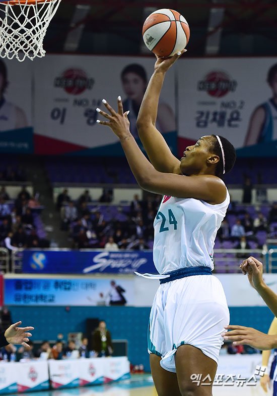 WKBL, 4라운드 MVP 휴스턴 선정…MIP는 김단비 : 네이트 스포츠
