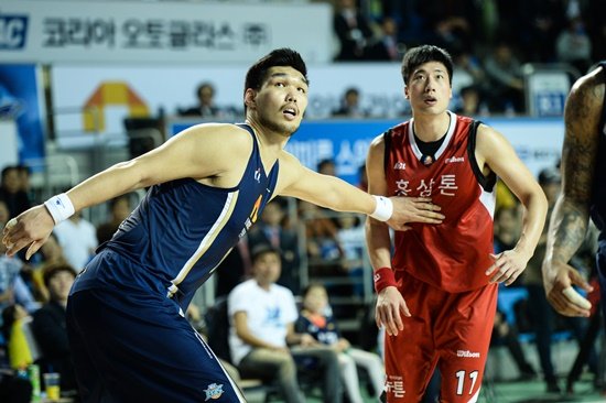 KCC, KGC에 11점 차 완승…챔프전 -1승 : 네이트 스포츠