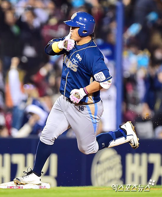 [PO4] 'PO 2홈런' 박석민, 플레이오프 MVP 선정 : 네이트 스포츠