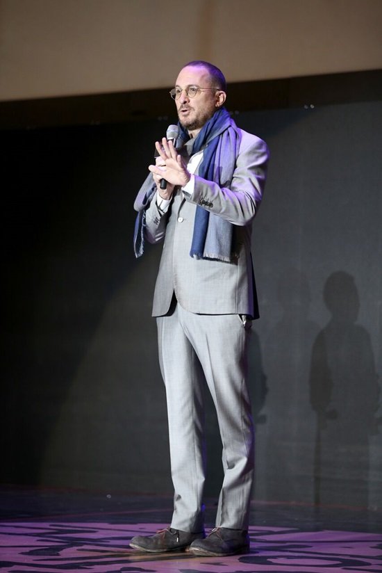 [BIFF 2017] '마더!' 대런 아로노프스키 감독 "韓 홍삼 삼계탕 먹었다" 웃음 : 네이트 연예