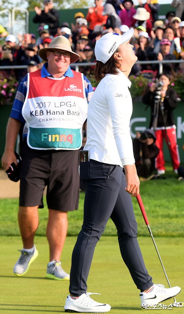[엑's HD 화보] '통산 10승' 고진영 '백규정 이후 첫 LPGA 직행티켓 획득' : 네이트 스포츠