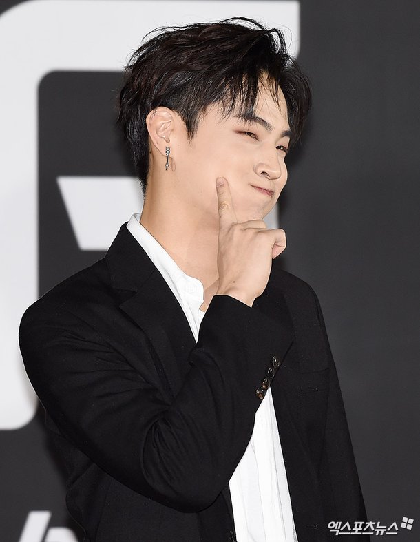 [엑's HD] GOT7 JB '볼 뿌우~' : 네이트 연예