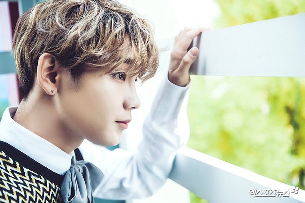 [엑's HD화보] JBJ95 켄타 '동화 찢고 막 나온 왕자님 비주얼' : 네이트 뉴스