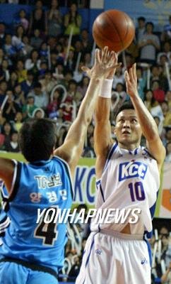 조성원, KCC의 챔프전 3점슛 수호신 : 네이트 스포츠