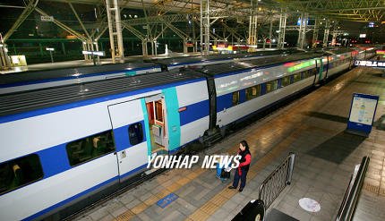 운행 멈춘 KTX : 네이트 뉴스