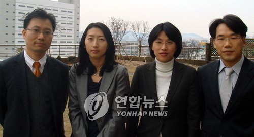 인천지법 최초의 '쌍(雙)커플' 판사 : 네이트 뉴스