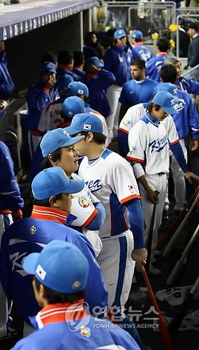 승부의 무게로 가라앉은 덕아웃 : 네이트 스포츠