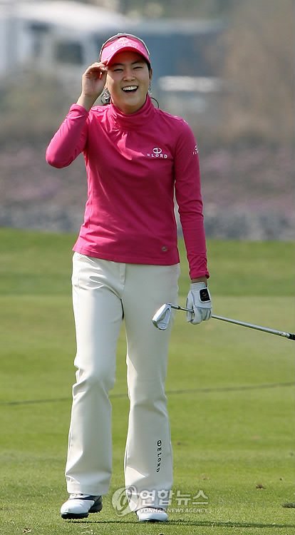 KLPGA 개막전 강다나 이글 미소 : 네이트 스포츠