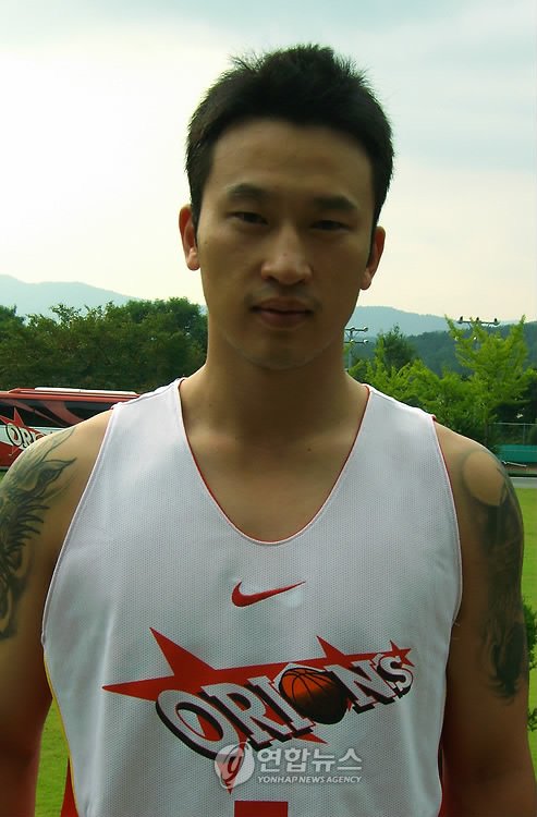 KBL, 김승현 출전정지 9경기로 감면 : 네이트 스포츠