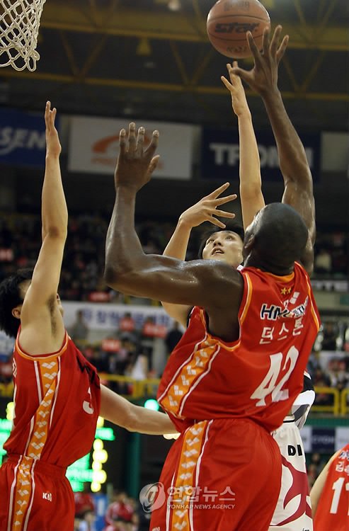 모비스-동부, KT-KCC `챔프전 티켓 잡아라' : 네이트 스포츠